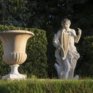 Statuary Walk on Cuseum