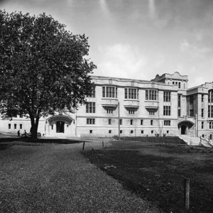 Strathcona Medical Building on Cuseum